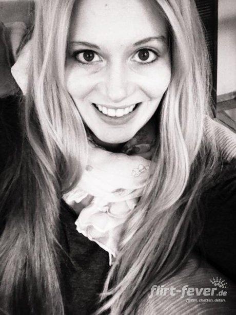 Profil - Katiuscha - flirt-fever.de - flirten. chatten. daten.